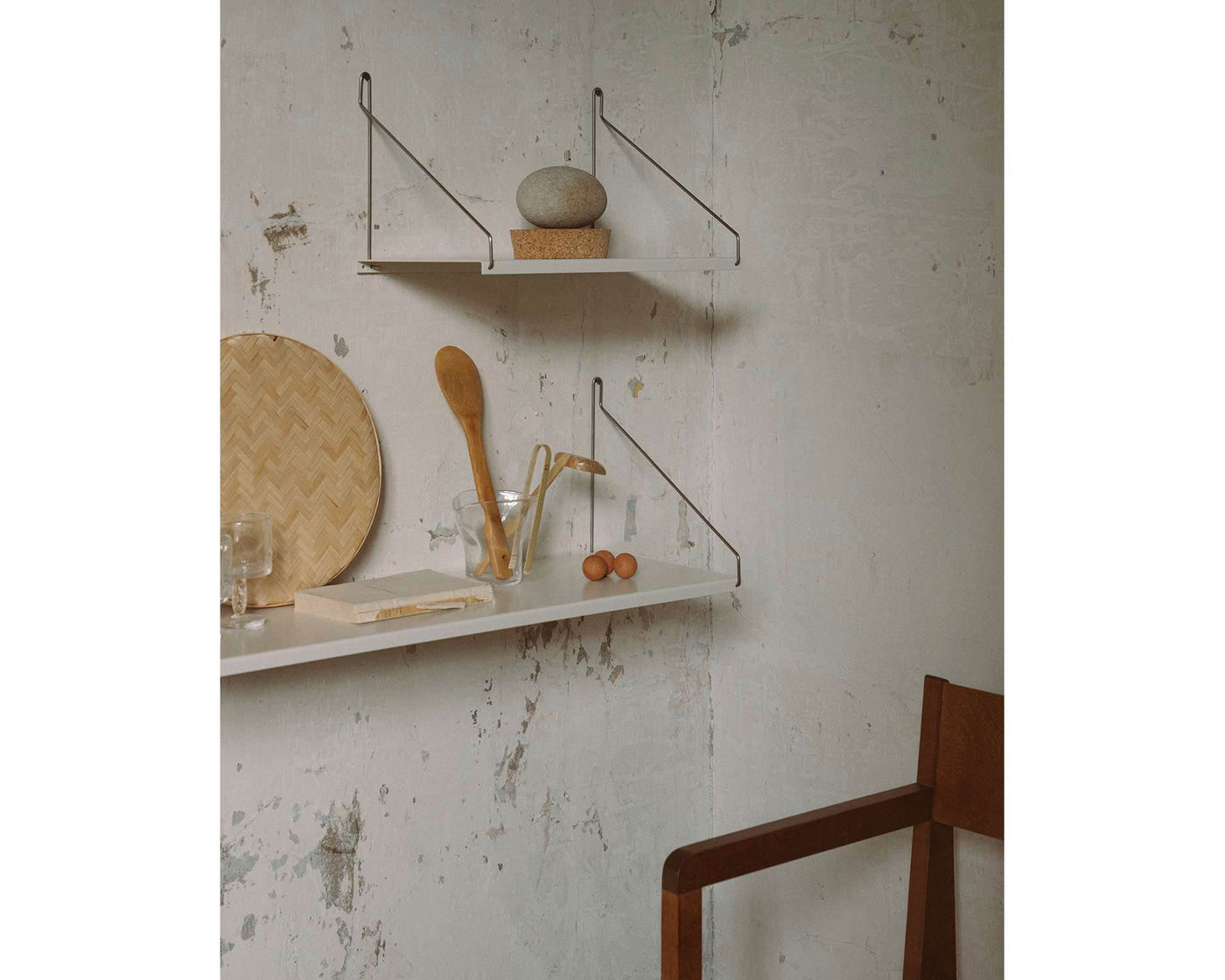 Single Shelf | Warm White Steel | D20 / W80 – FRAMA