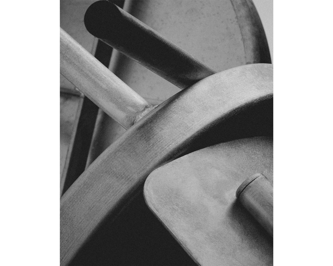 Tasca Stool - Aluminum Unique Seating Solution | FRAMA