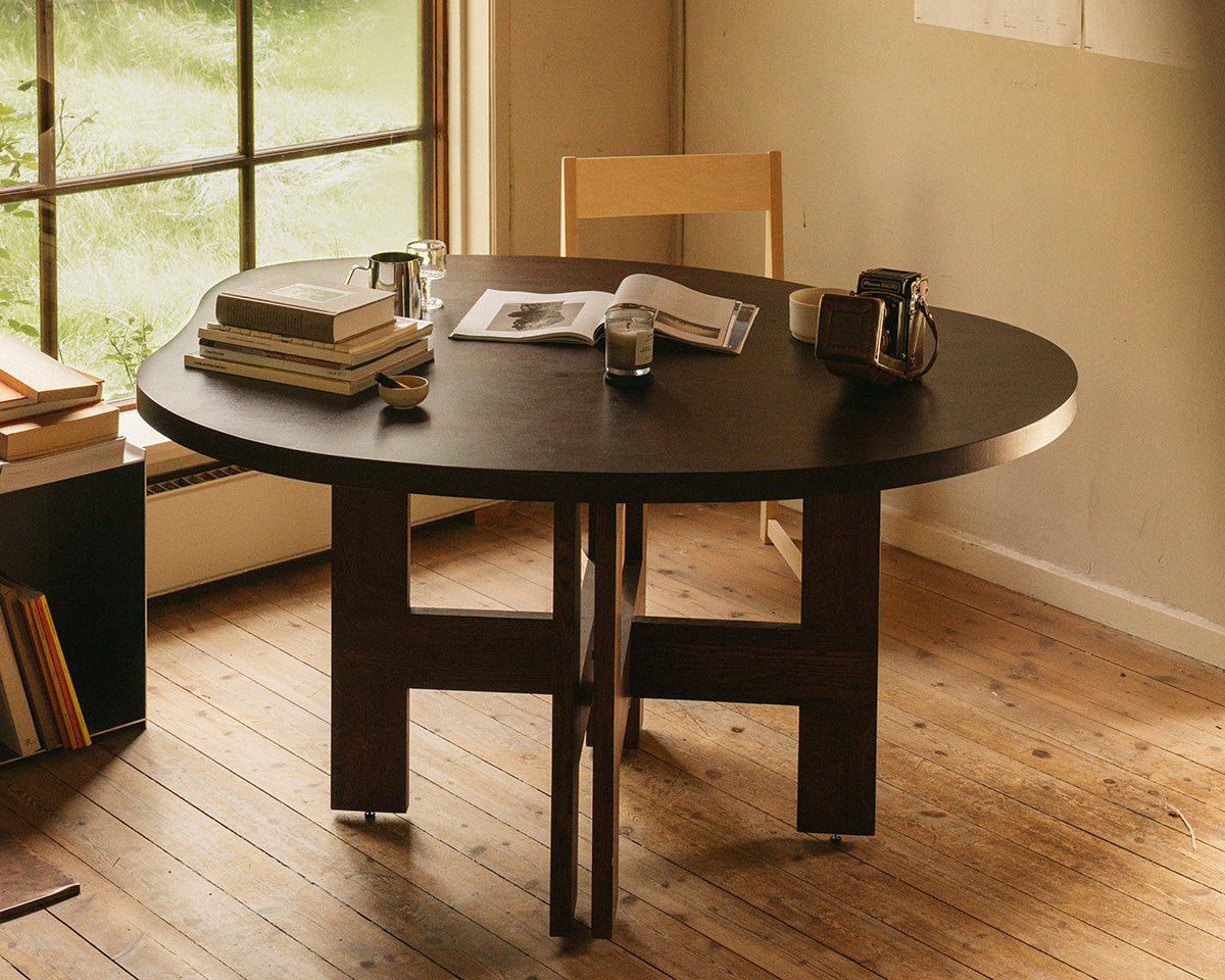 Farmhouse Table Dark Oak Pond | Sculptural Design | FRAMA