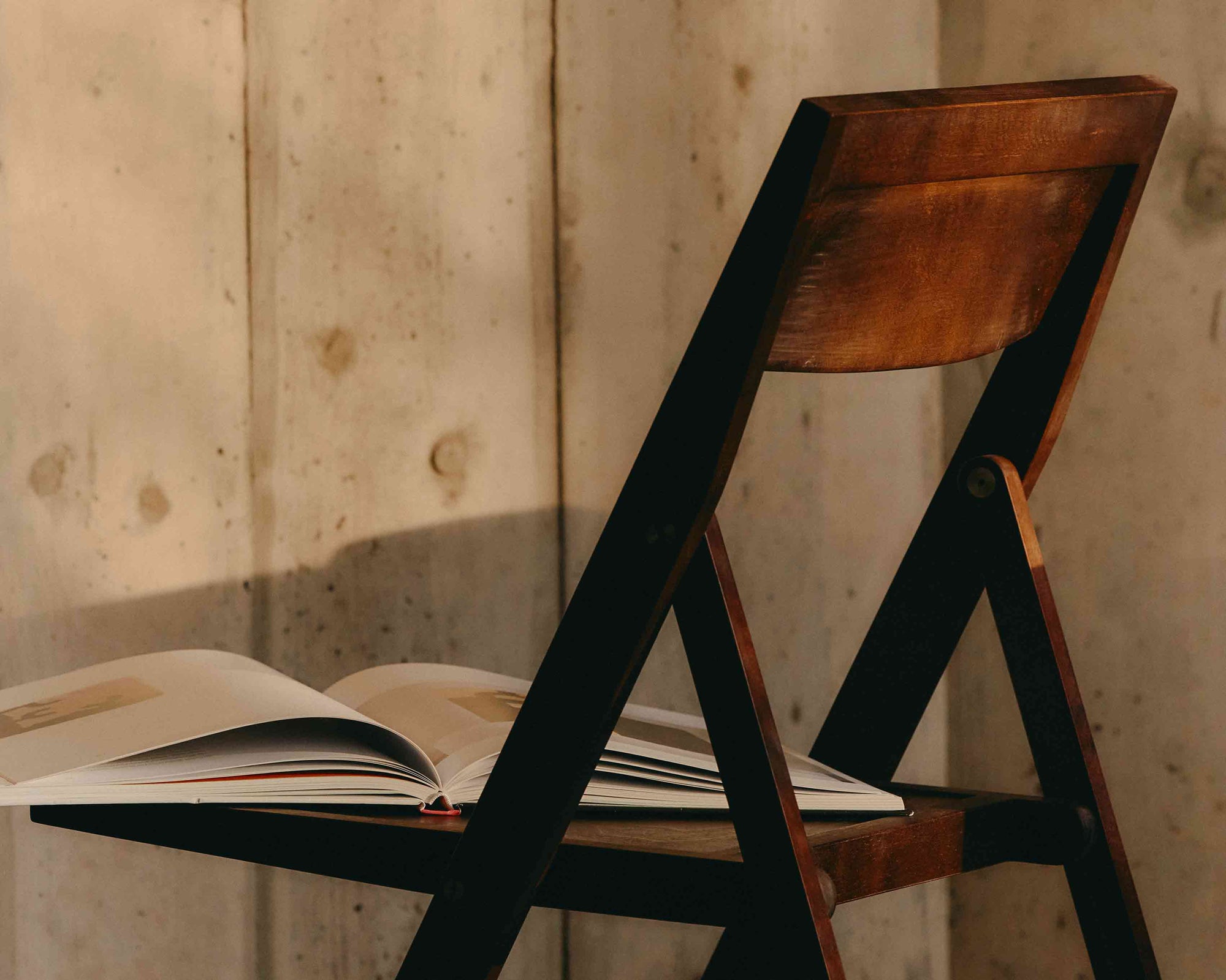 Folding Flat Chair | Dark Brown Birch | FRAMA