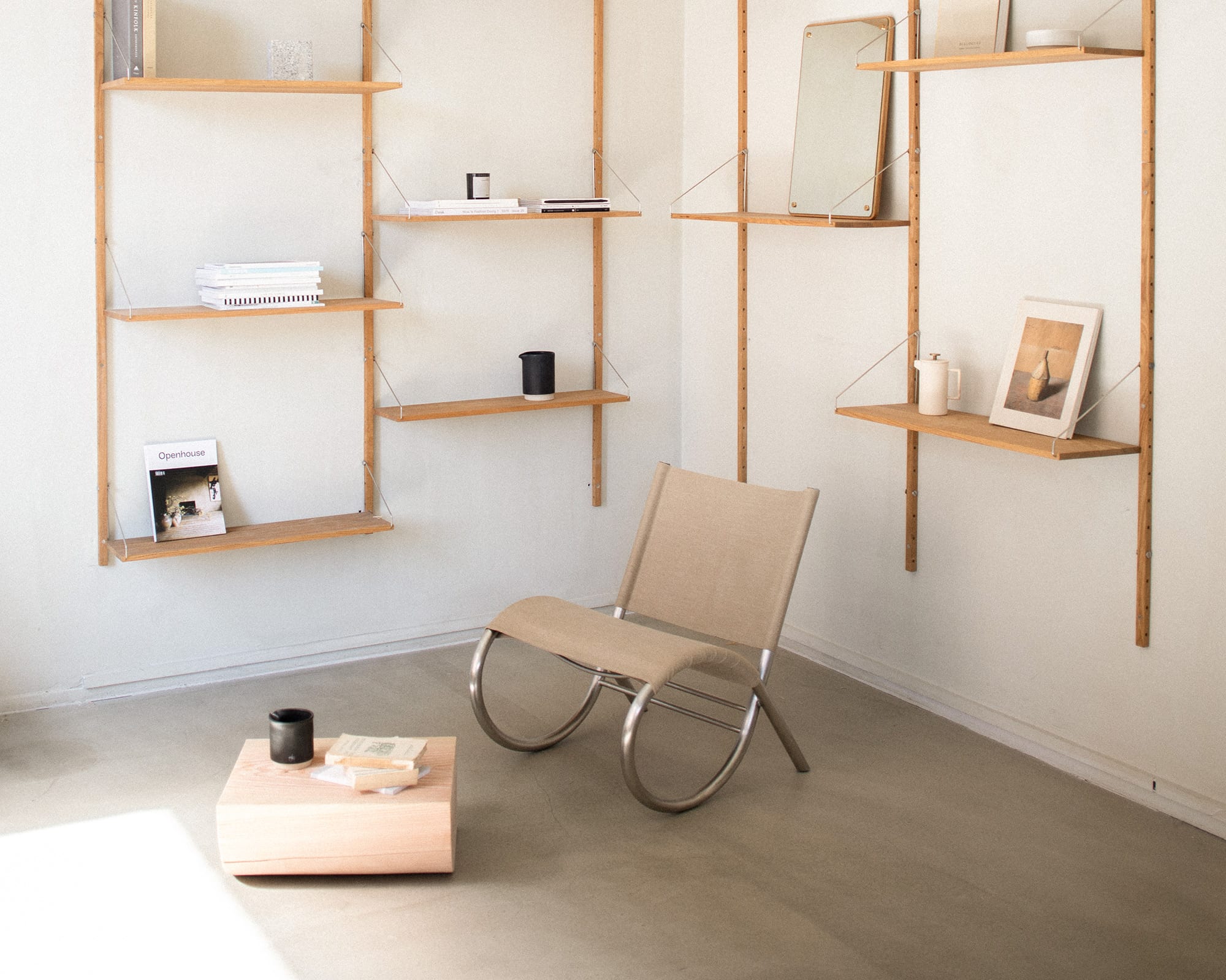 Discover: Richardt Chair – FRAMA
