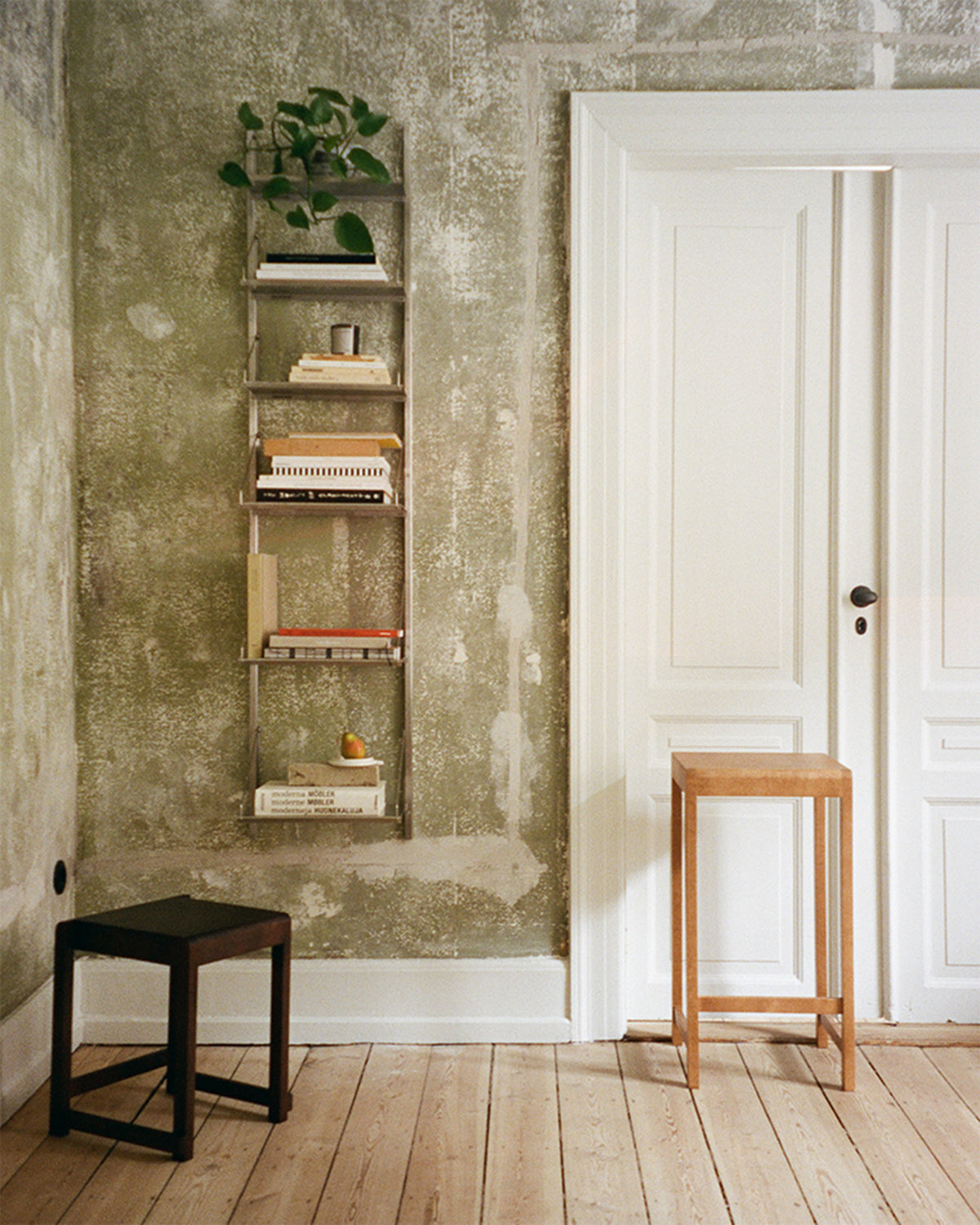 Shelf Library | Design your modular storage solution | FRAMA